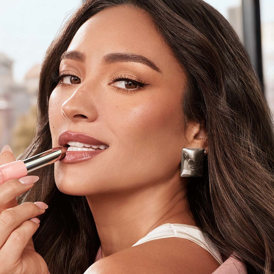 Lifter Glaze de Maybelline - Bálsamo labial con color con efecto cristal