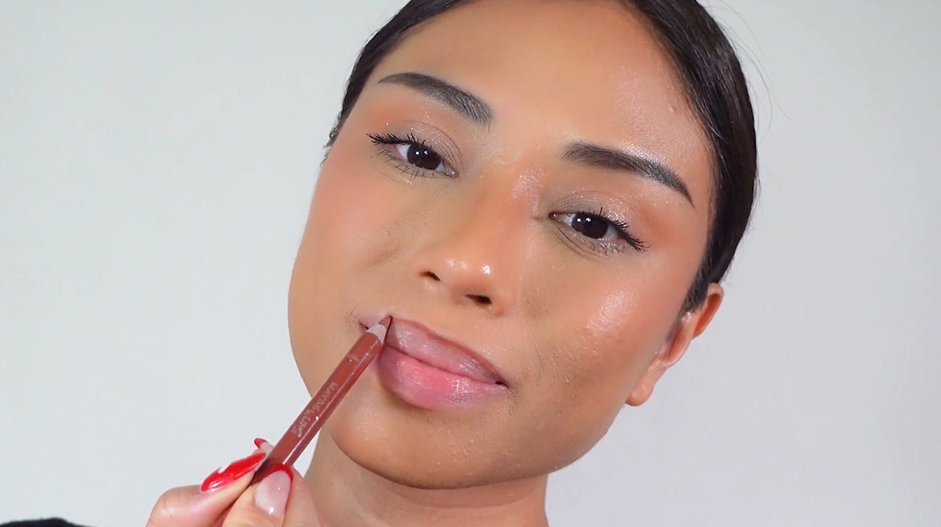 Delineador de labios humectante suave Lifter Liner - Maybelline