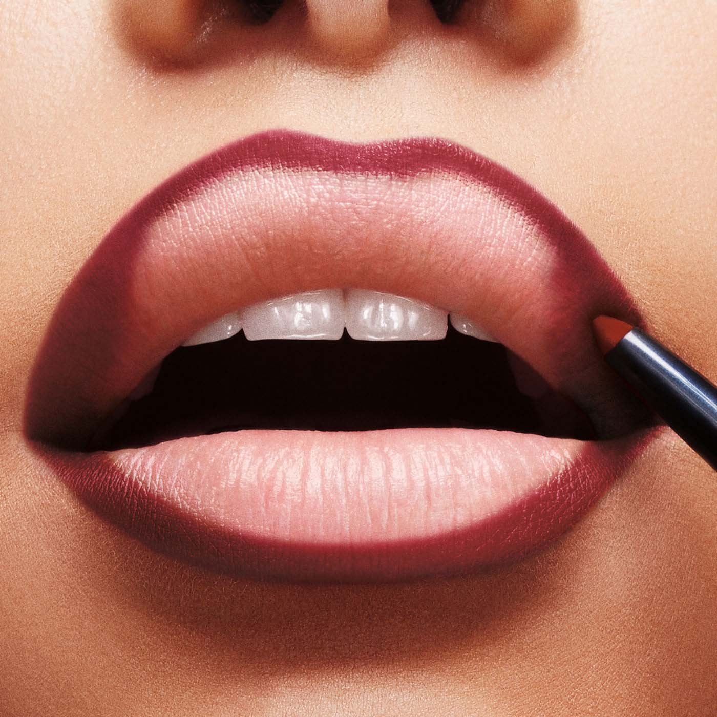 Cómo crear los mejores looks con labial negro, Maybelline